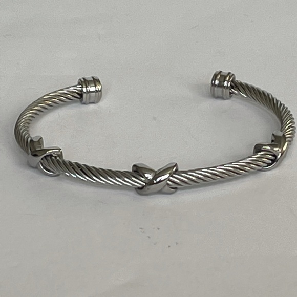 Jewelry | New Twisted Cable With Triple X Station Cuff Vintage ...